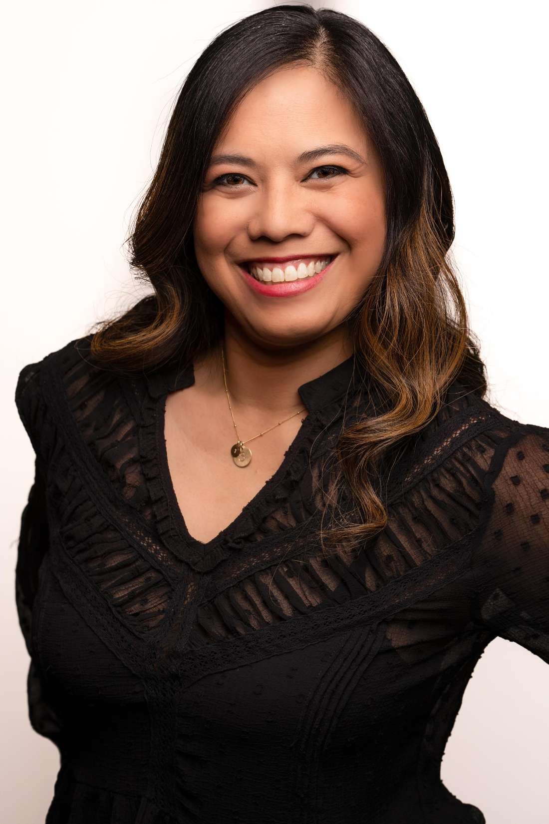 Dentist in Pacifica CA | Ann Marie Acosta